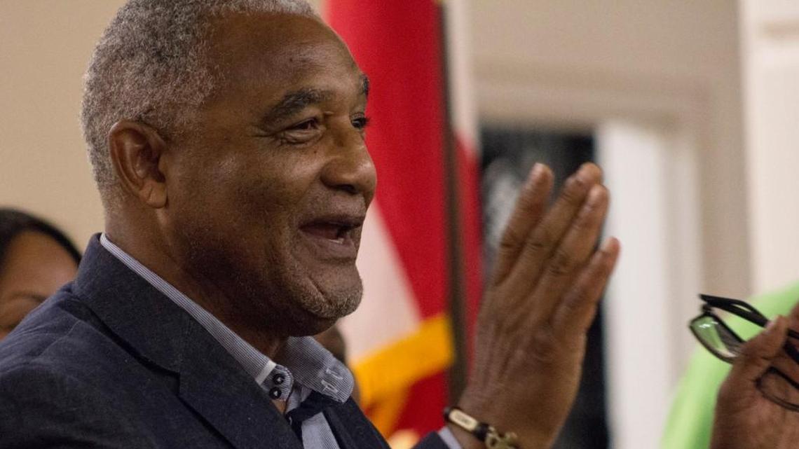 Ex Macon, Ge mayor Jack Ellis arrested in trespass case | Macon Telegraph